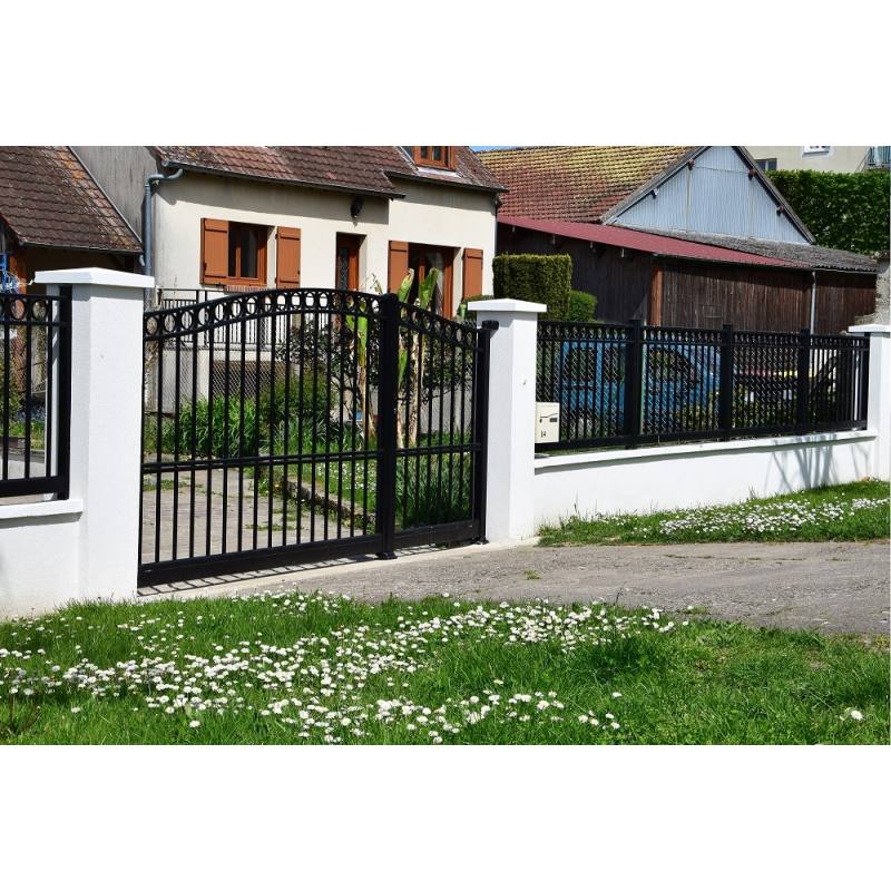 Portail alu battant CORSE barreaudé ronds déco | LMC Ouvertures