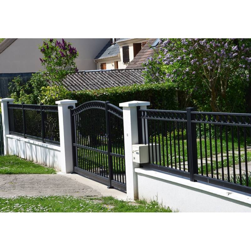 Portail alu battant CORSE barreaudé ronds déco | LMC Ouvertures