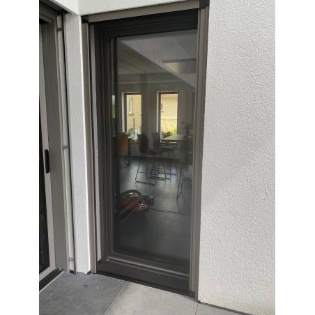 Moustiquaire sur mesure enroulable latérale fenêtre| LMC Ouvertures